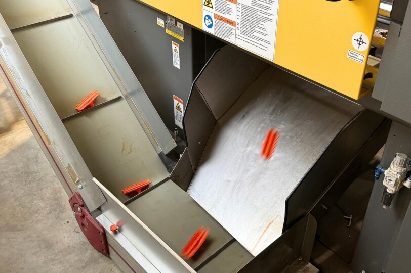 Flip'n'Spread | World's #1 Most Versatile Adhesive Spreader